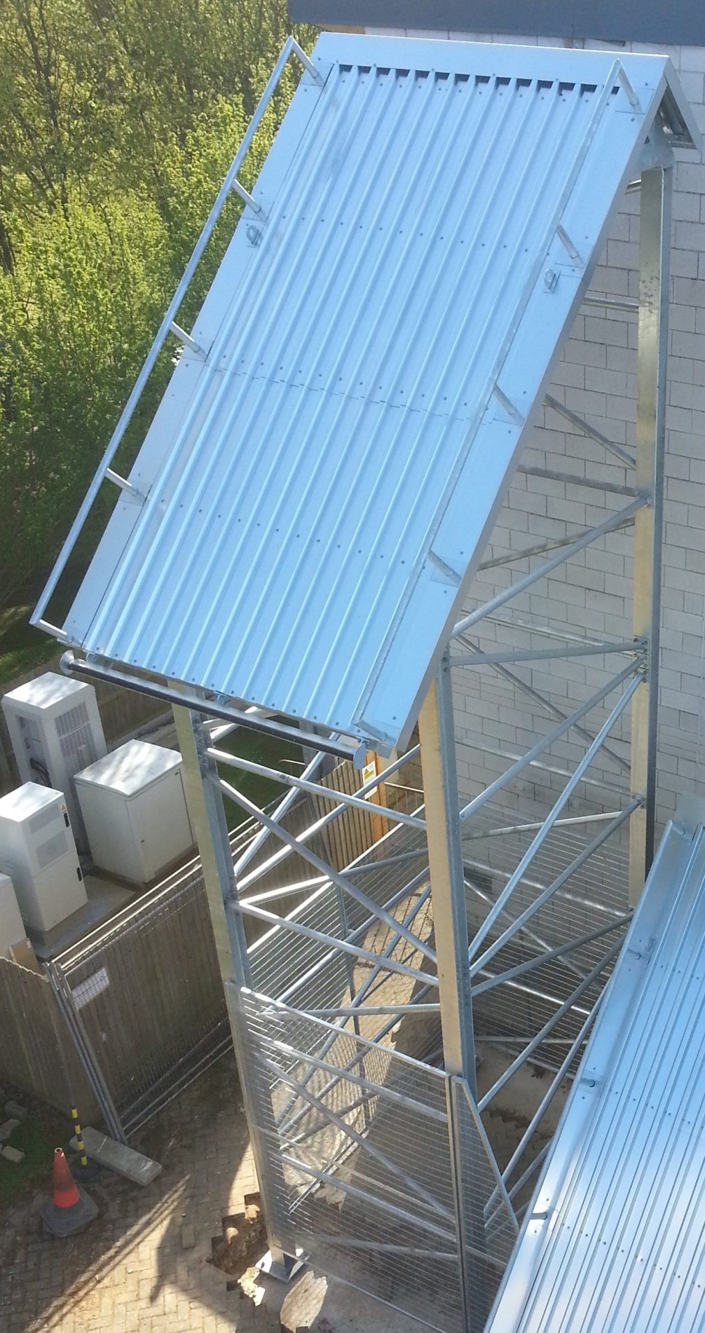 SR9 Sloping Roof – Crofton Engineering